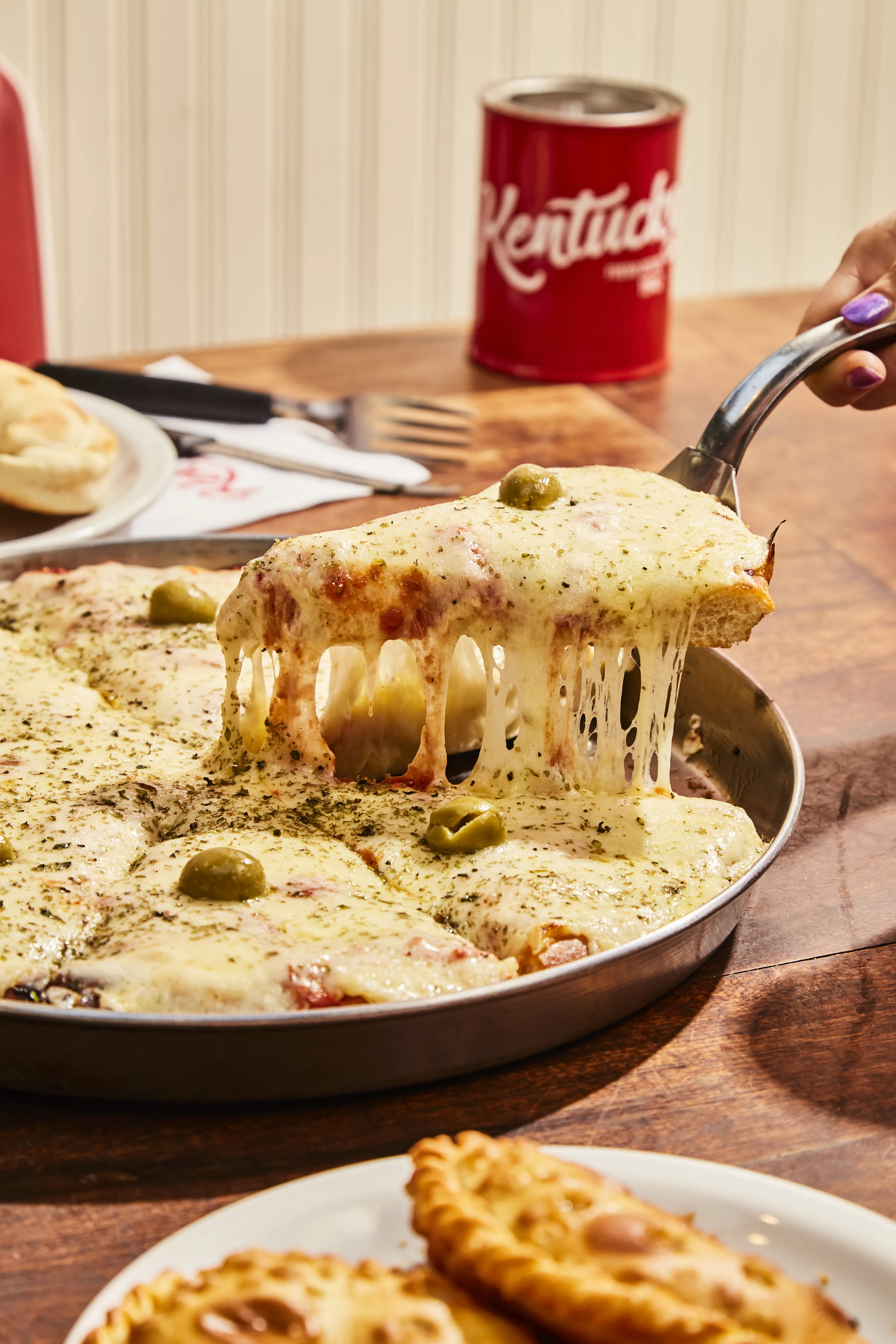 En el día mundial de la pizza, Kentucky, la clásica pizzería argentina ...